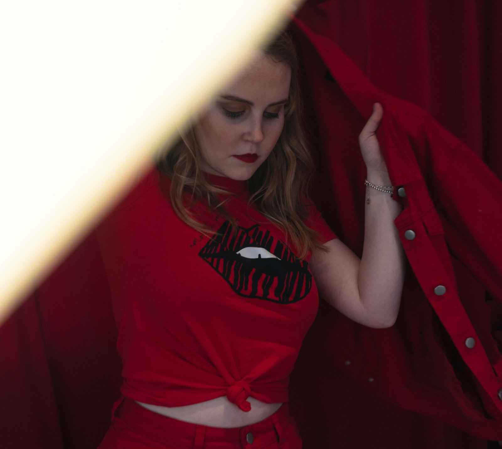 What is a First Advantage Background Check, and How Does It Work ...